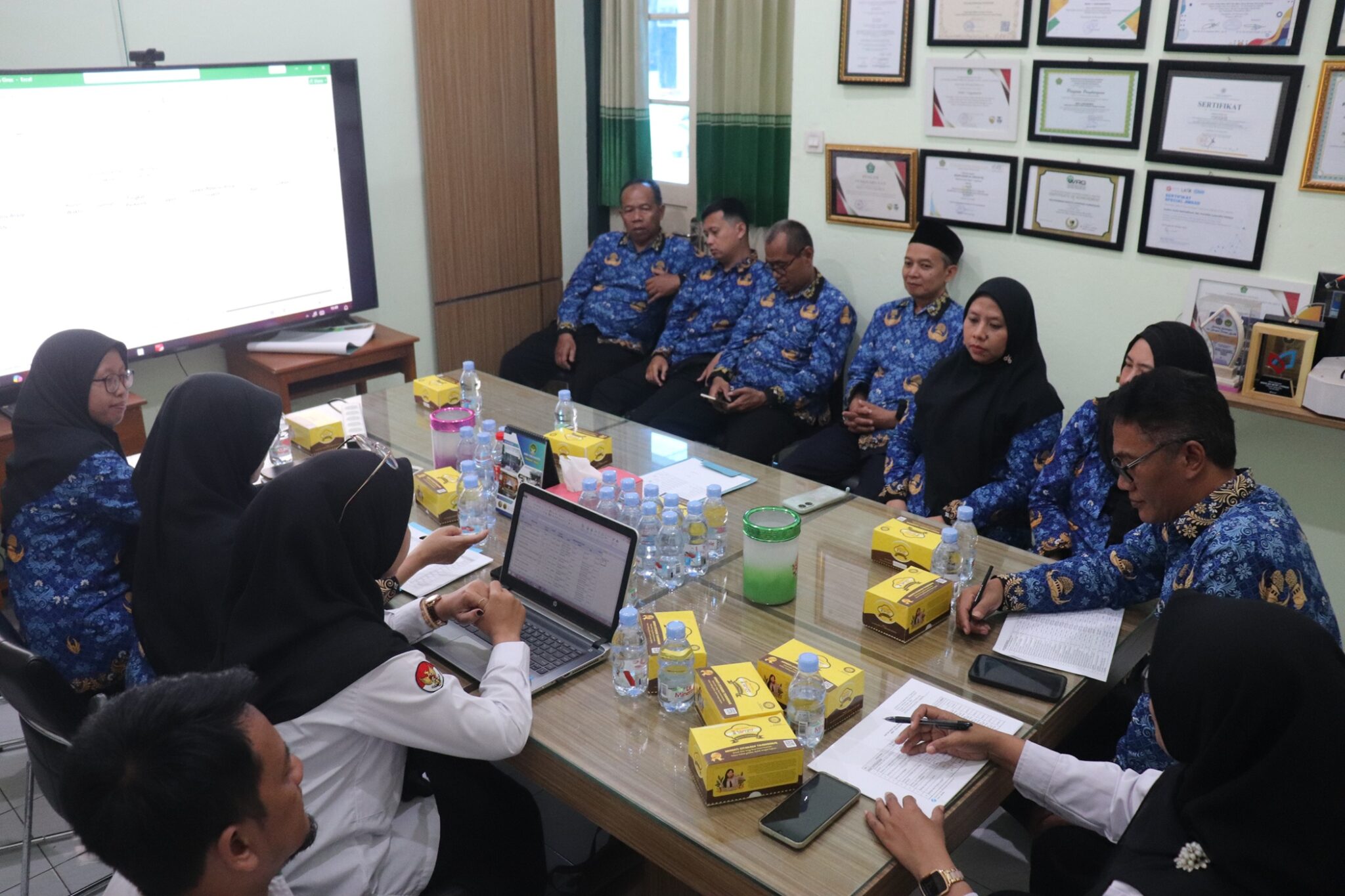 Kemenag DIY dan MAN 1 Yogyakarta Komitmen Wujudkan GNSTA dengan Penilaian Arsip Inaktif – Kantor ...